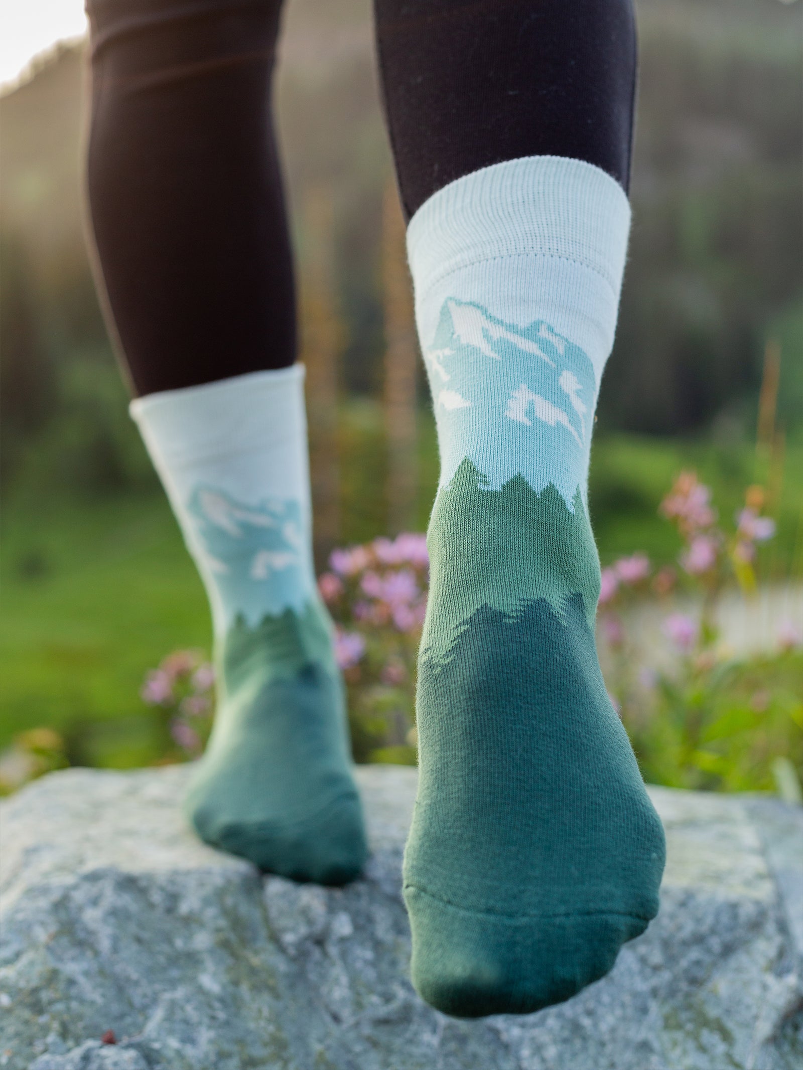 Nature-Inspired Organic Crew Socks | Happy Earth